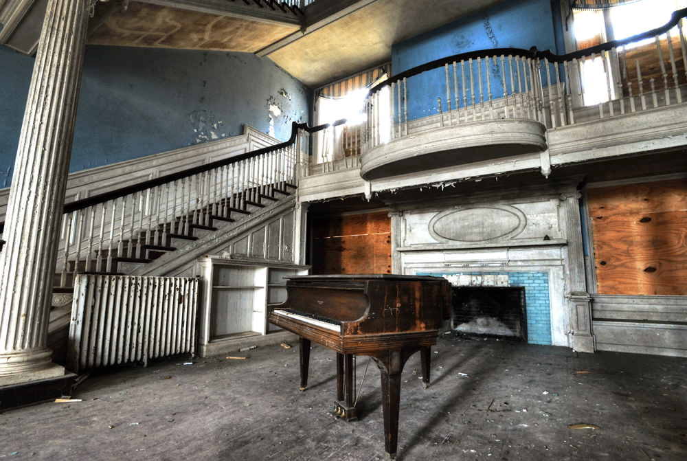 Selmas history and photos before and after RESTORATION – Pages of Past